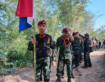 KNDO သို့ ဘက်ပြောင်းလာသည့် ဗိုလ်စလုံးဦးဆောင်သော DKBA တပ်ဖွဲ့ဝင်များကို ...